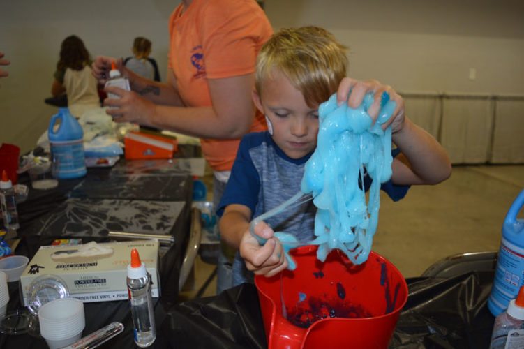 Record crowd attends Daily Press Children’s Back-to-School and Health ...